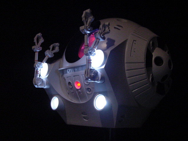 2001 EVA Pod 2 – VoodooFX